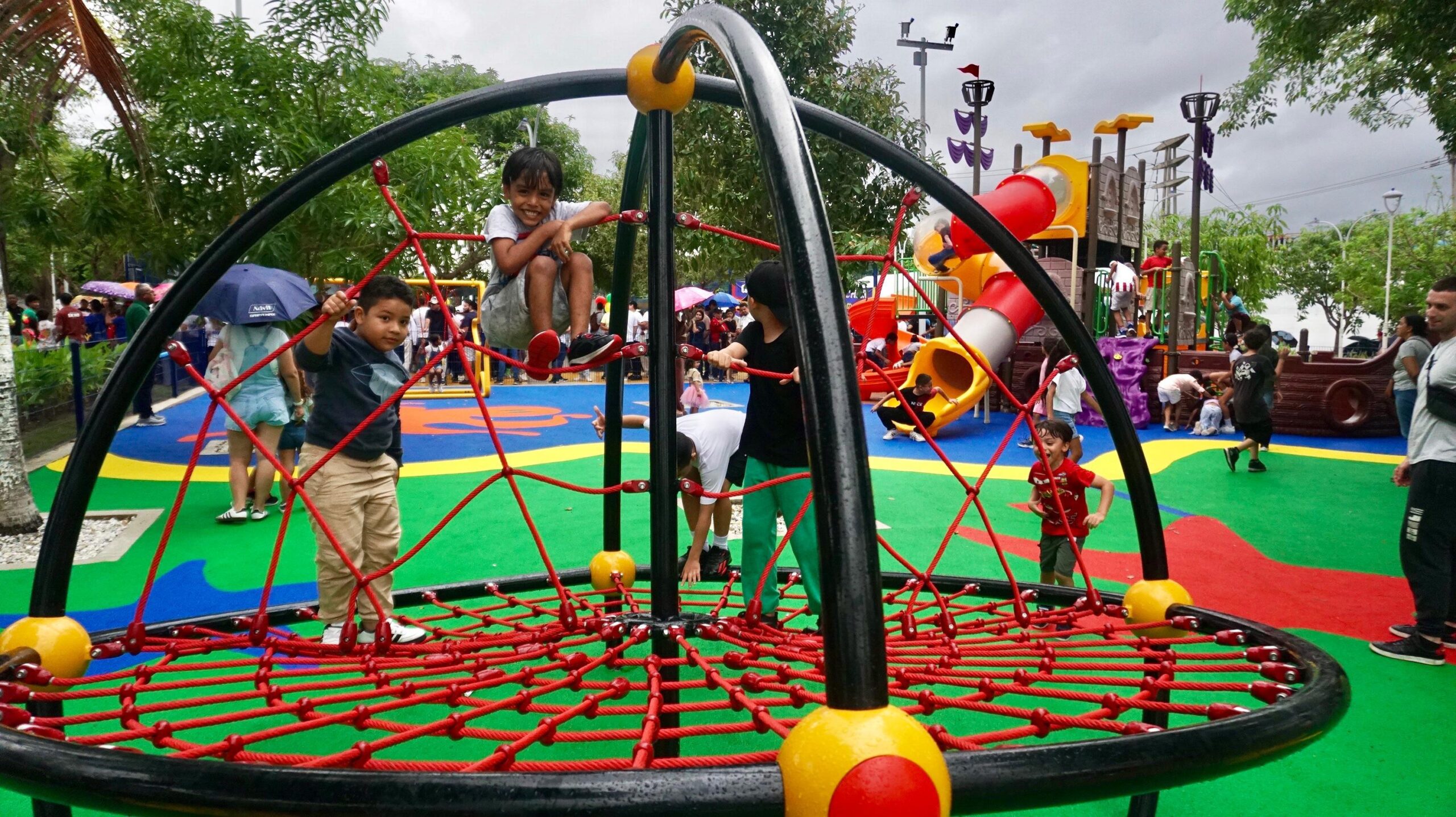 Transformación del suroriente: Alcalde Char entregó nuevo parque en La ...